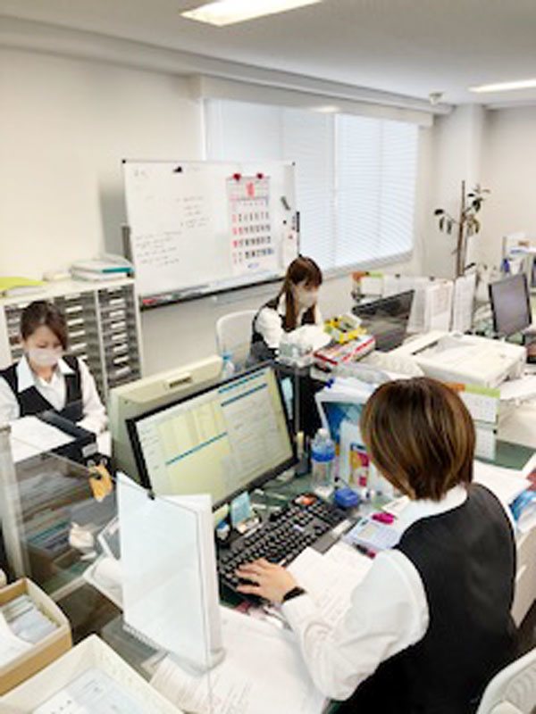 営業事務 土日祝休み／残業月20時間以下／昨年度賞与4.6ヶ月分／住宅・家族手当など福利厚生充実（1357249）（応募資格：＜未経験、第二 ...