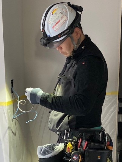 技術スタッフ 未経験歓迎／残業少なめ／基本土日祝休／年休124日／充実の手当あり／賞与最大6.5ヶ月（1358631）（応募資格：＜学歴不問 ...